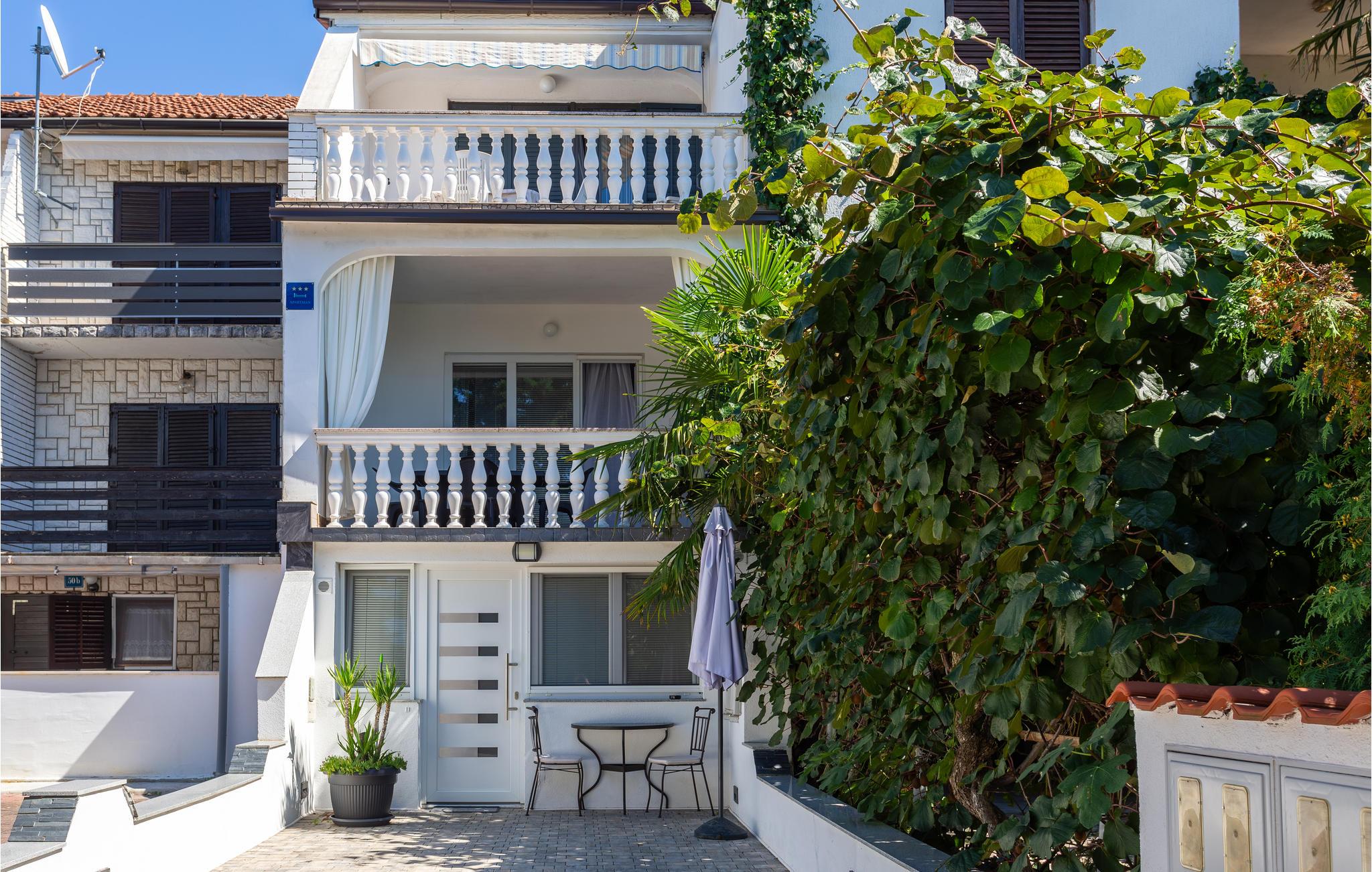 Ferienhaus - 4 Personen - Primorska ulica - Krk-Malinska - 51511 ...