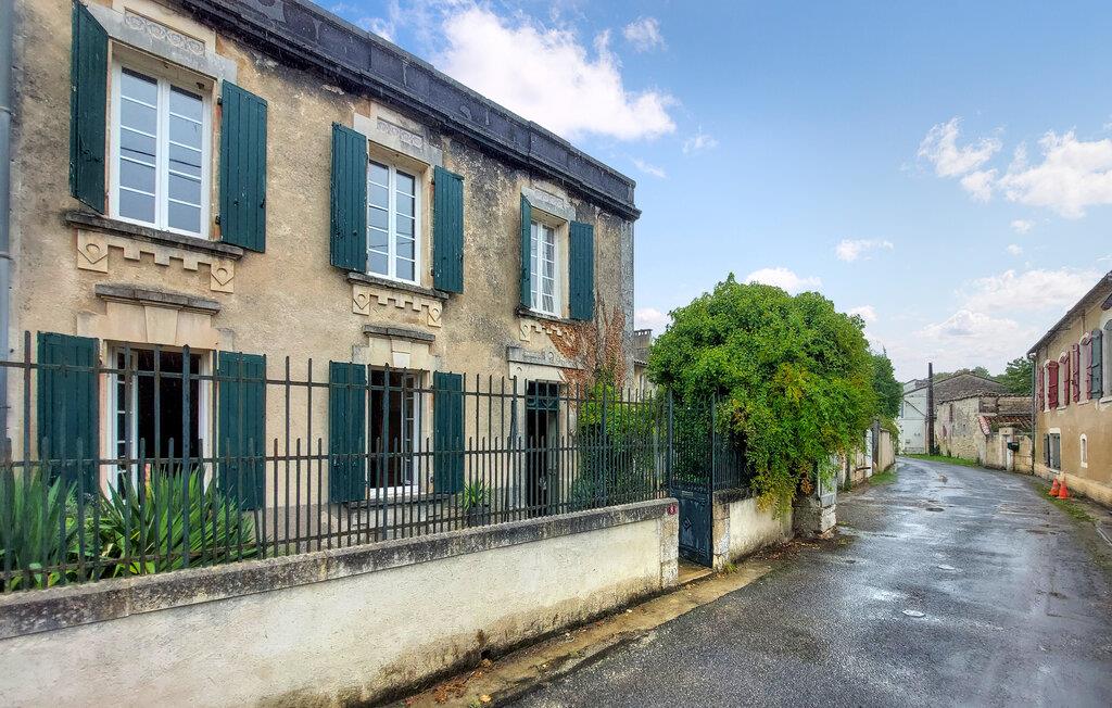 Ferienhaus - 8 Personen - Rue du Puits - 16120 - Saint-Simon - 135 ...