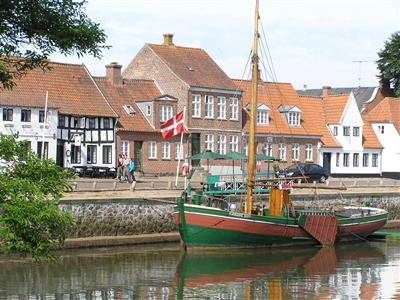 Feriecentre og badeland i Danmark og Tyskland - Feriecentersiden.dk